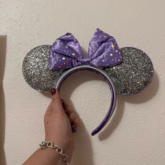 Disney | Accessories | Disney Purple And Silver Minnie Mouse Ears ...